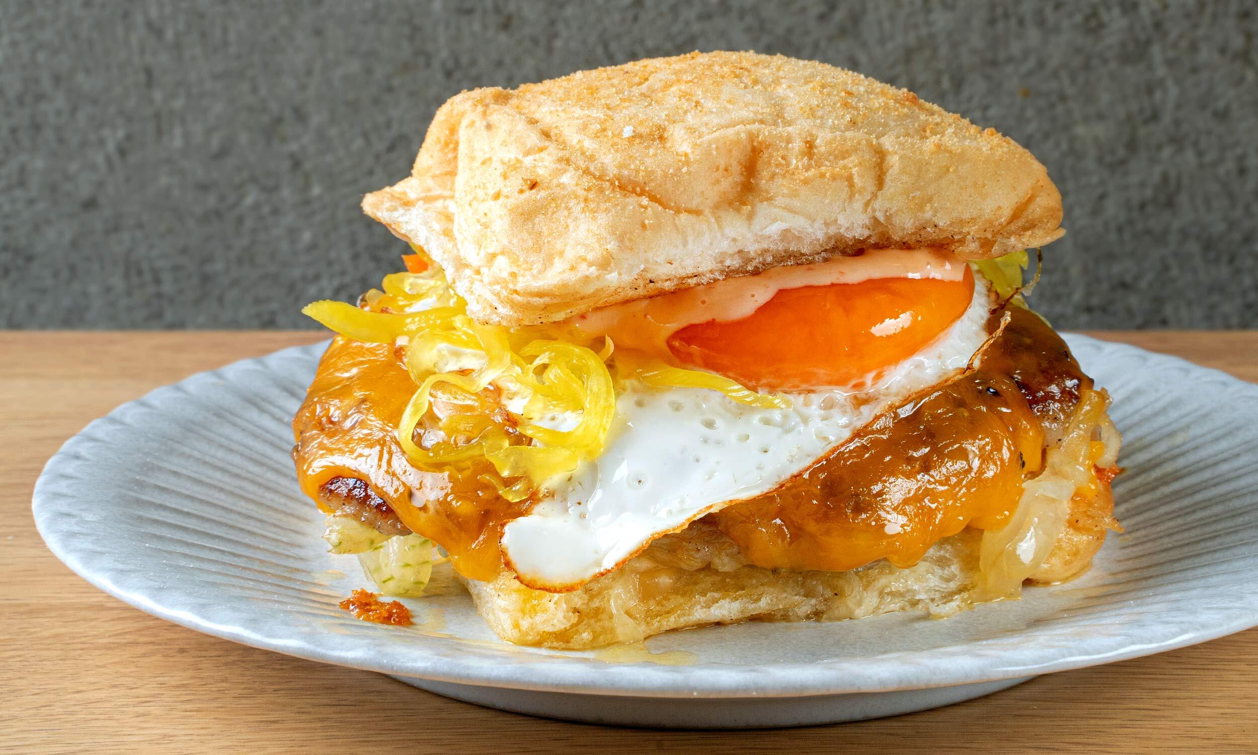 Longganisa Breakfast Sandwich Recipe | Pepper.ph