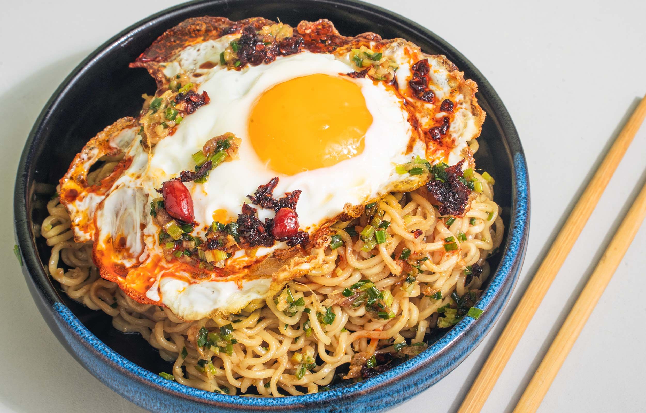 Ginger Scallion Instant Noodles Recipe | Pepper.ph