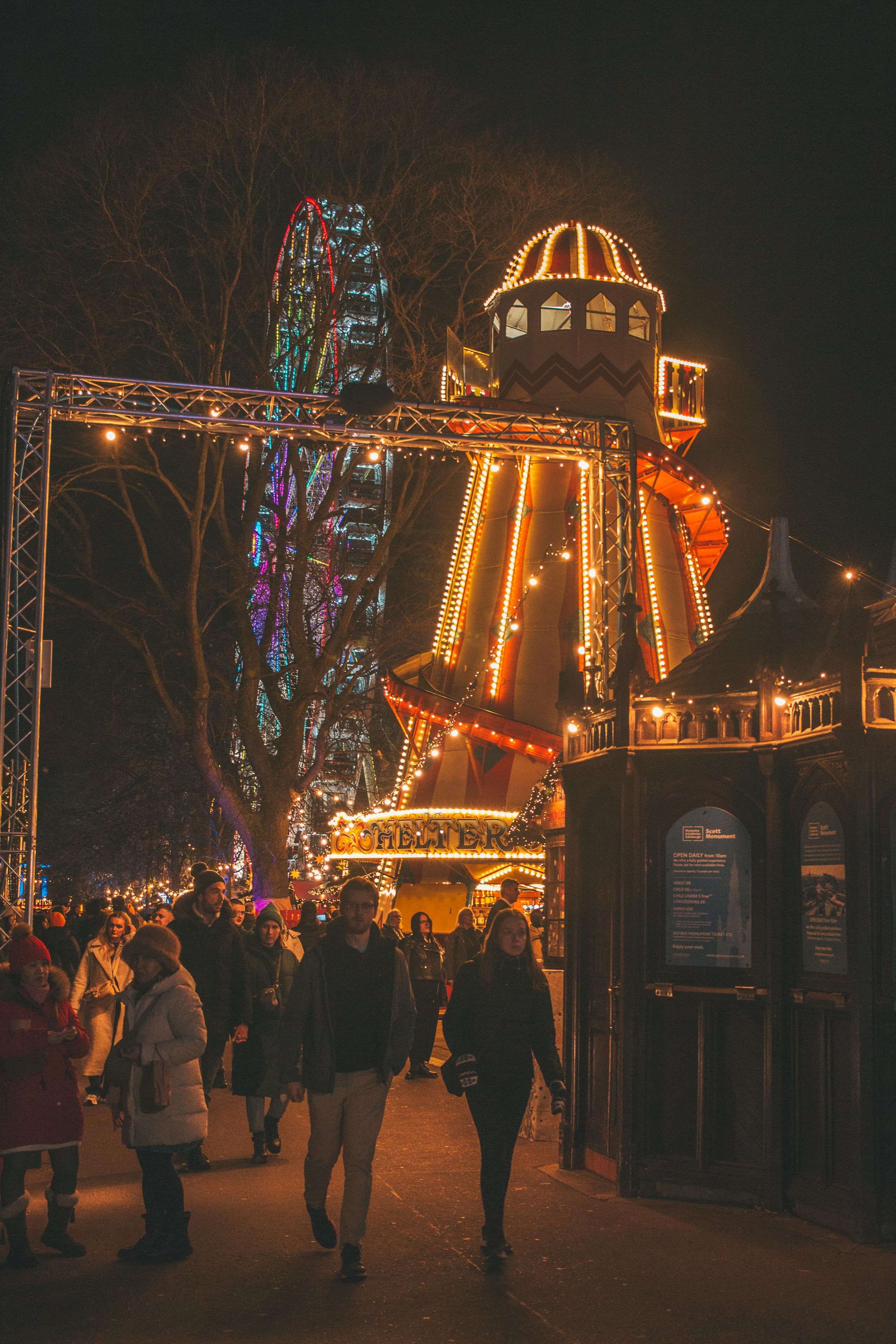 Edinburgh Christmas Markets | Kirker Holidays