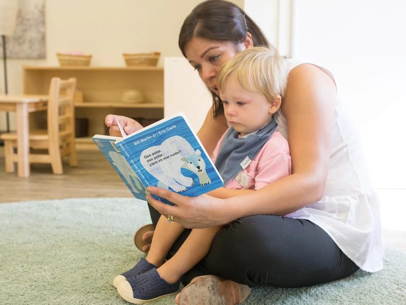 How to Create an Enticing Reading Environment at Home