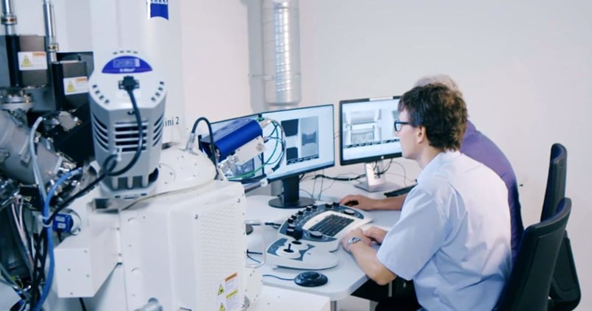 TEM lamella preparation with ZEISS Crossbeam