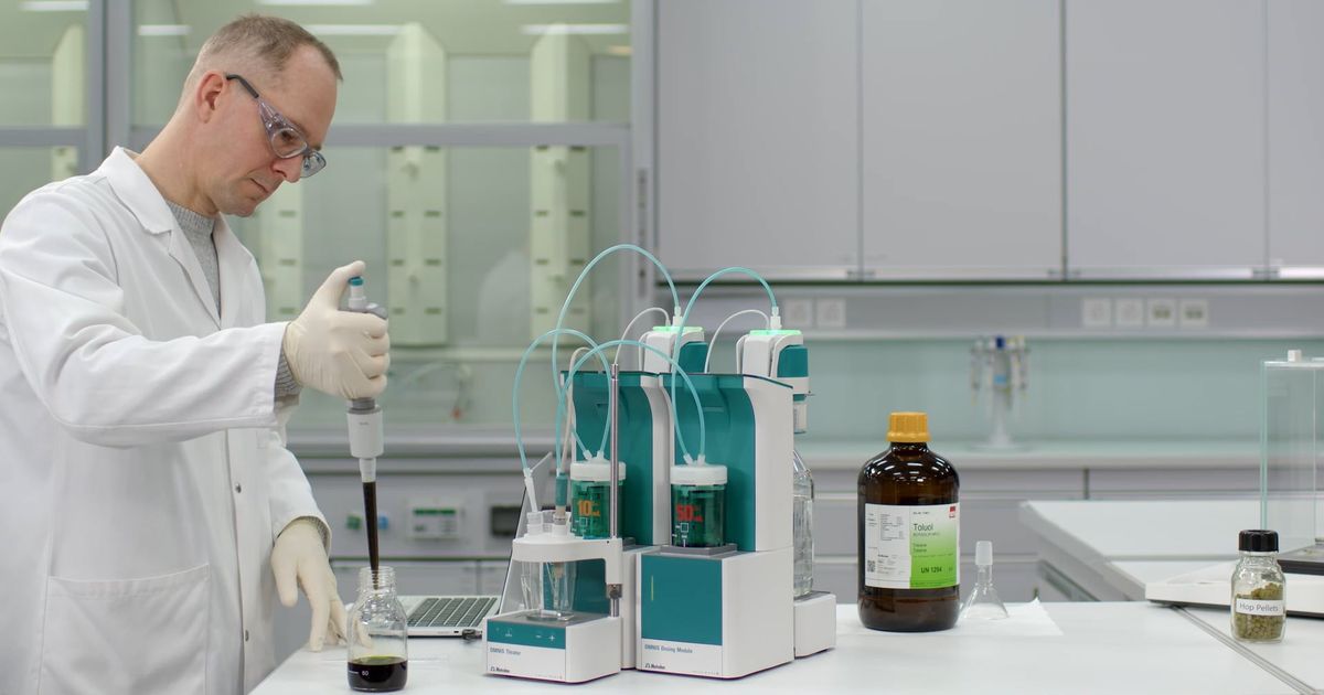 Understanding conductor metric titration