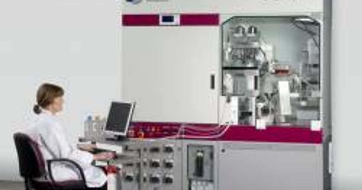 Premier showing of a New Automated System for T-flask Cell Culture