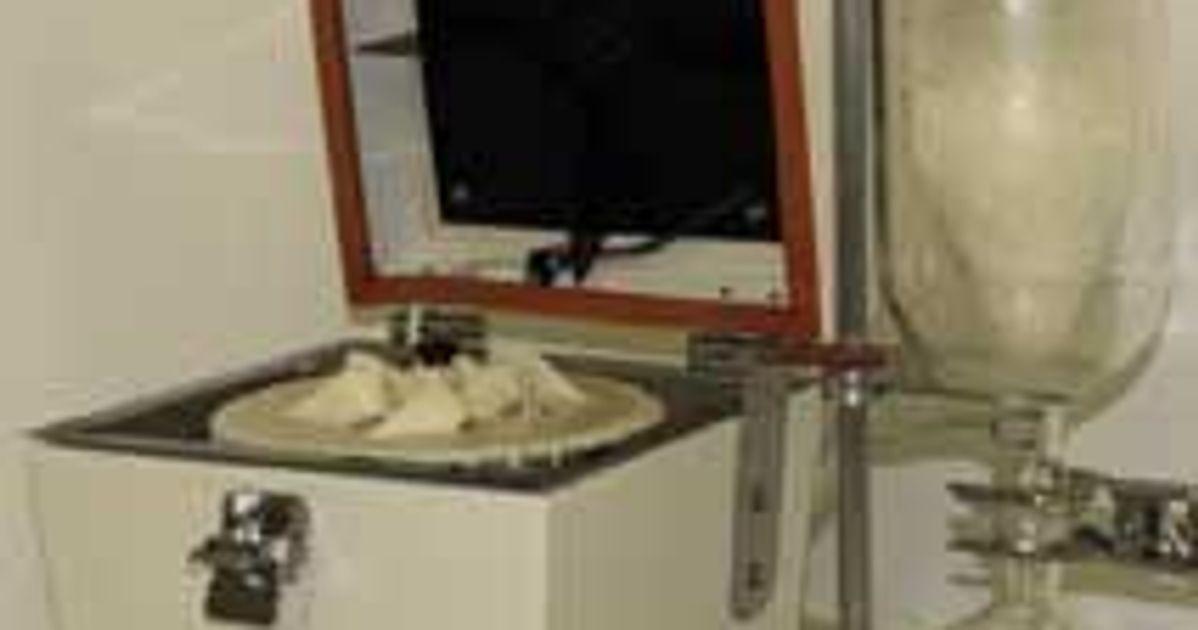 Safe, Rapid Drying of Purified Fractions and Lab Scale Reaction Mixtures