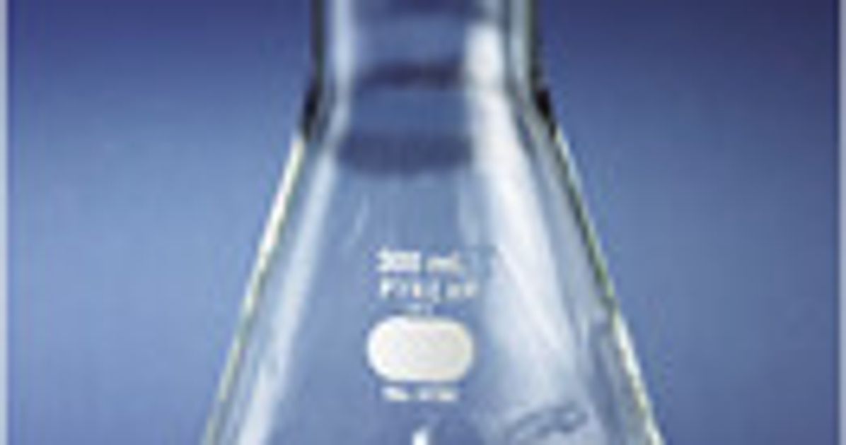 PYREX® 500 mL Delong Shaker Erlenmeyer Flask with Extra Deep Baffles