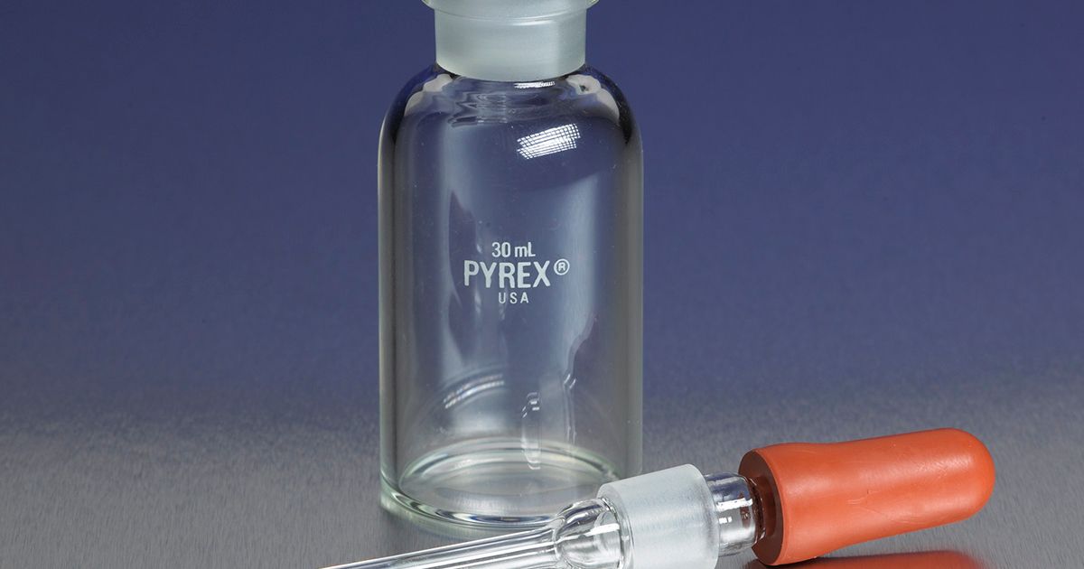 PYREX® 125 mL Dropping Bottle with Bulb and Pipet