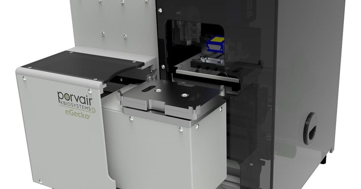 eGecko automated barcode applicator