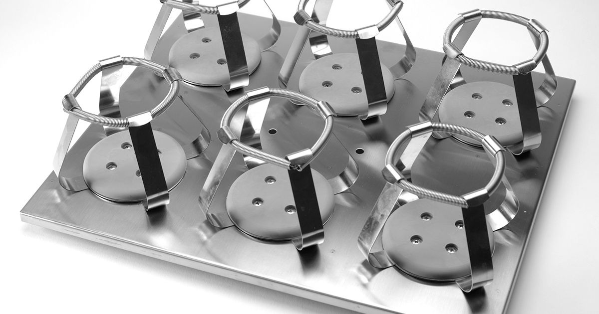 Corning® Platform with 6 x 1L Flask Clamps