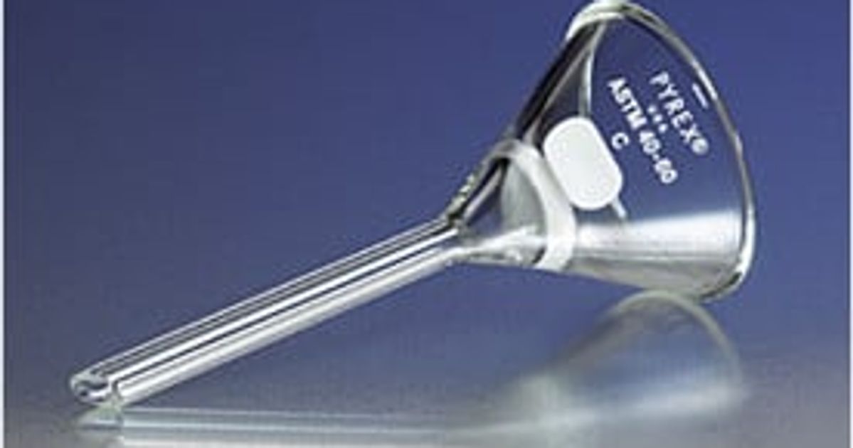 PYREX® Hirsch Funnels with 30 mm Diameter Fine Porosity Fritted Disc