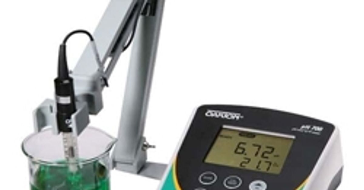 Oakton pH 700 Benchtop Meter with All-in-One pH Electrode