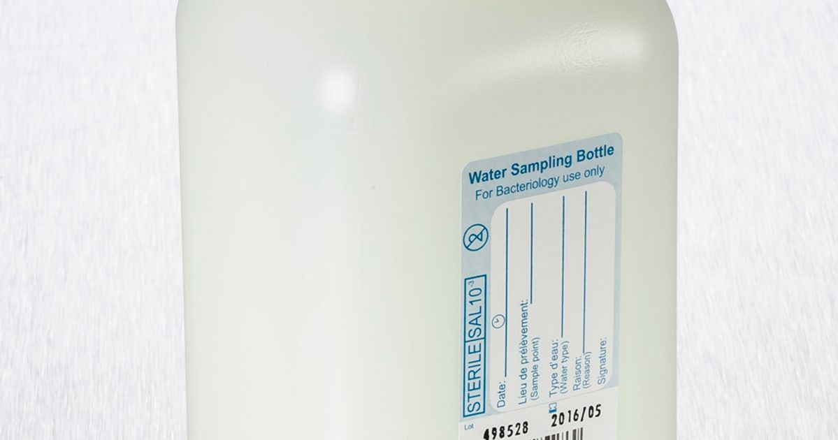 Corning® Gosselin™ Water Sampling Square HDPE Bottle, 500 mL, Graduated ...