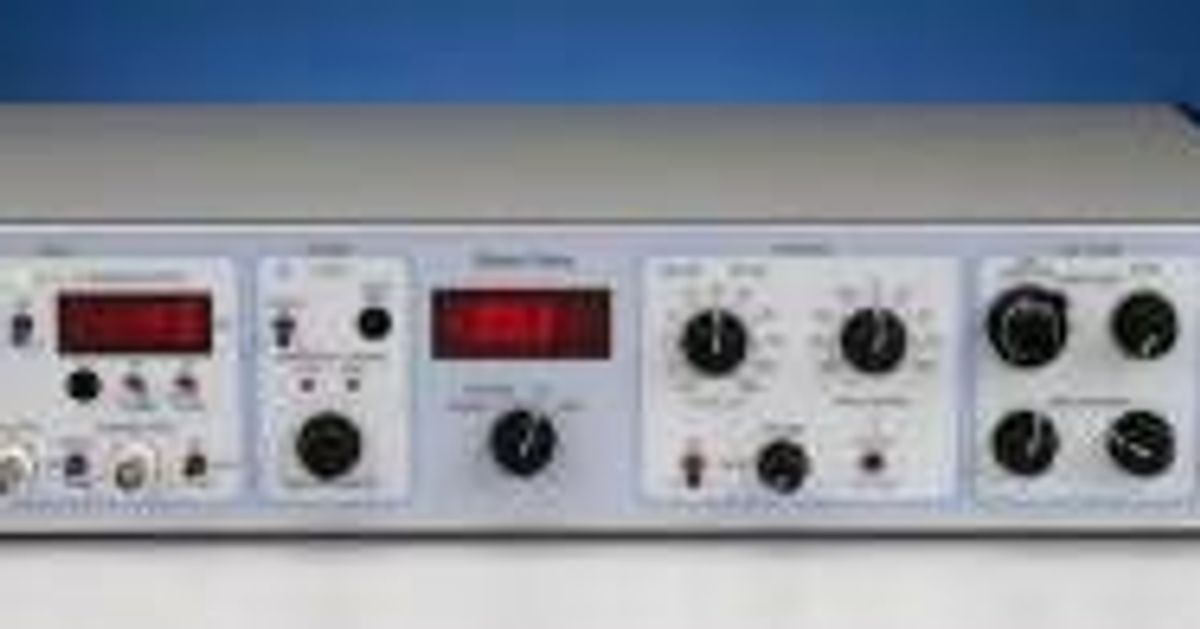 New Planar Lipid Bilayer Clamp Amplifier