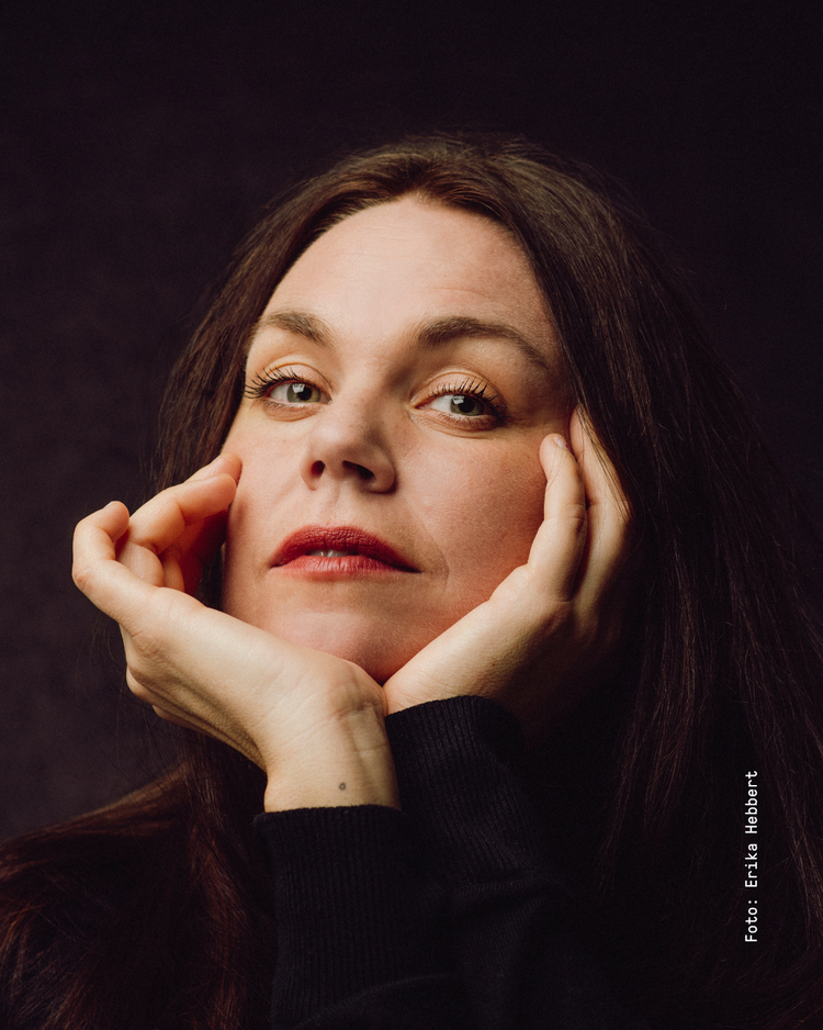 Kvinner i mørket - Vega Scene