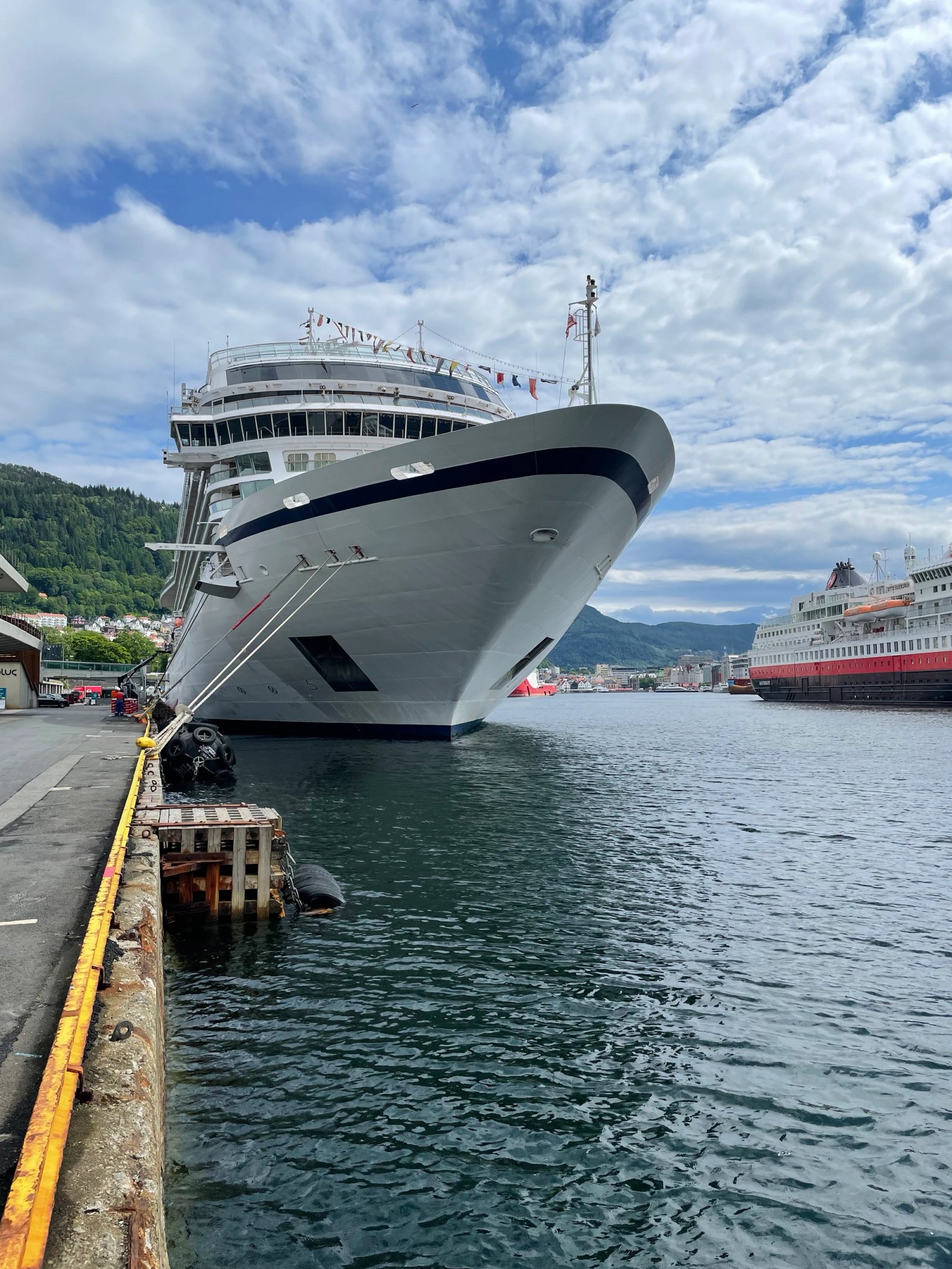 Three cruiseships on shore power for the first time