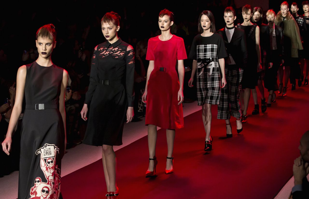 30 Chinese Designers to Take Stage at Major Fashion Shows ...