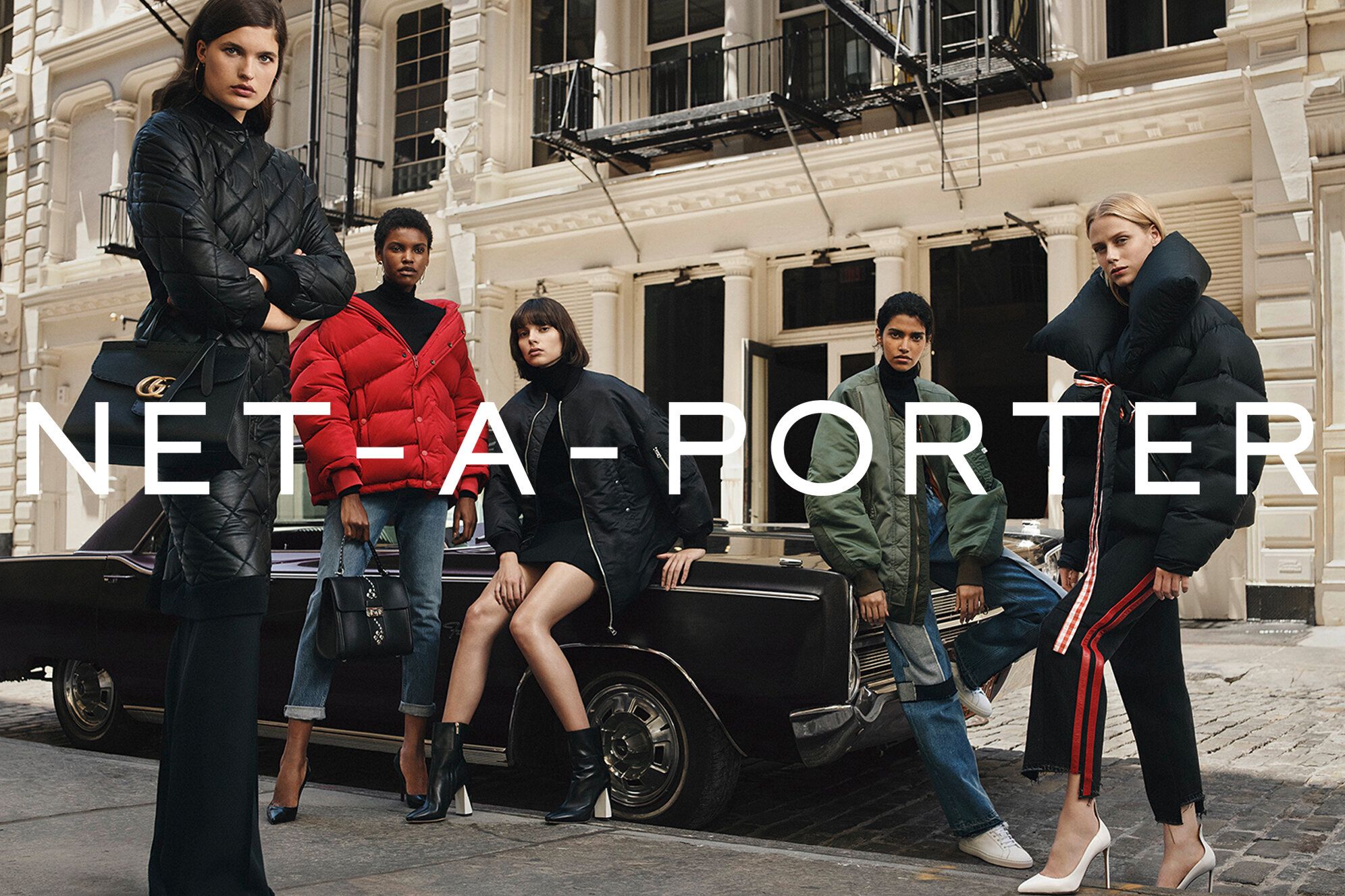 Net-a-Porter将退出中国市场；Tapestry 将出售旗下鞋类品牌Stuart Weitzman；ASICS 2024财年收入上涨 ...