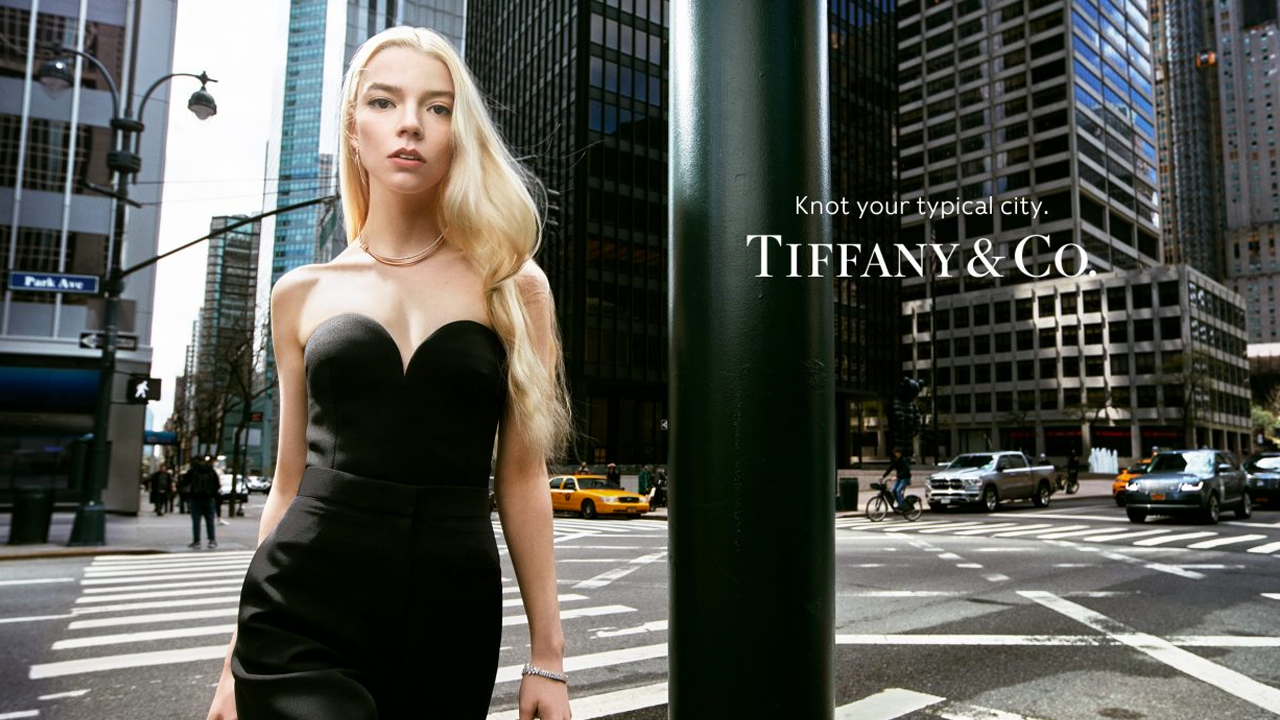 Tiffany Unlocks Chinese Jewelry Market with Its Tiffany Knot Collection ...