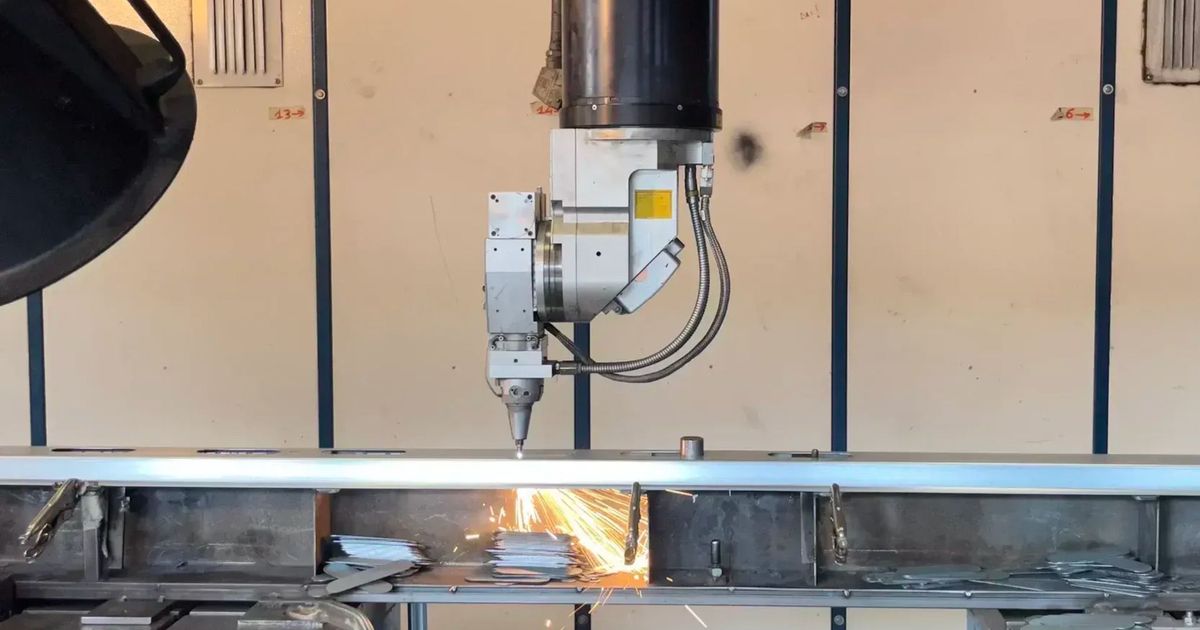 Laser cutting 3D 5 axis Prima Power Optimo Model