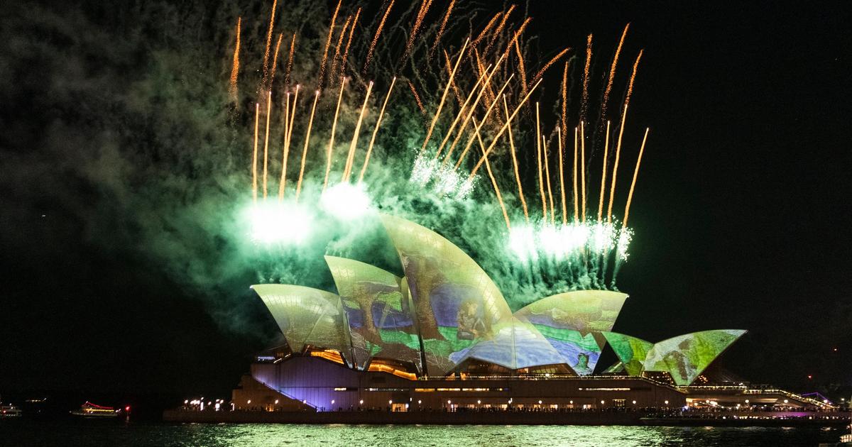 Lights On! Harbour City transforms for Vivid Sydney 2024 | Destination NSW