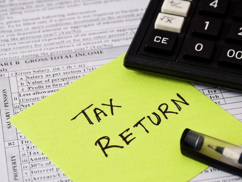 Navigating Tax Season as a Recent Graduate: A Guide to Your First Tax Return | The Money Fanatic