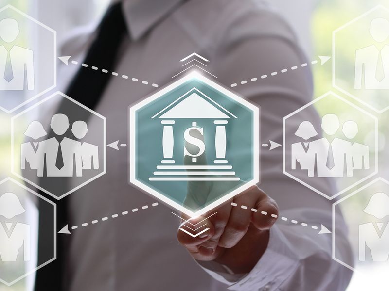 How Community Banks Are Competing with Global Giants: A Closer Look at ...