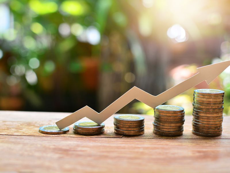 Understanding the Impact of Negative Interest Rates on Your Bank ...