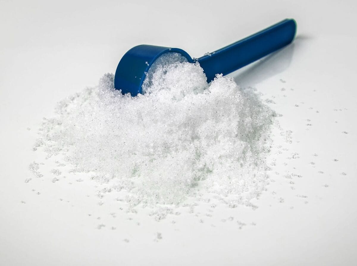 How Creatine Can Help Women Build Muscle Without Gai...