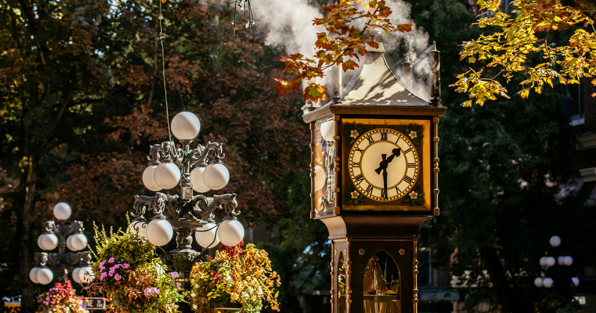 Iconic Gastown Steam Clock Changes its Tune to Shake it Off