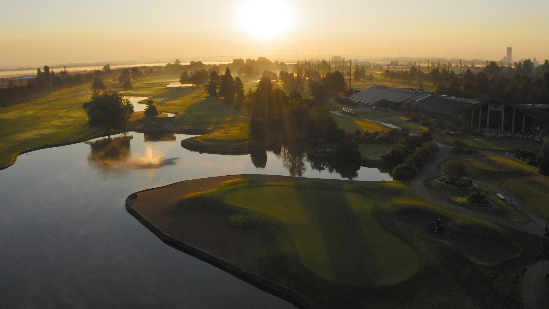 Where to Golf Year-Round in Vancouver | Destination Vancouver
