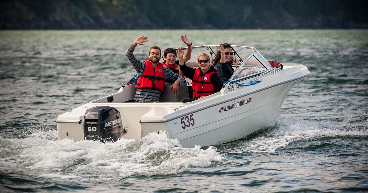 Sewell's Marina | Destination Vancouver