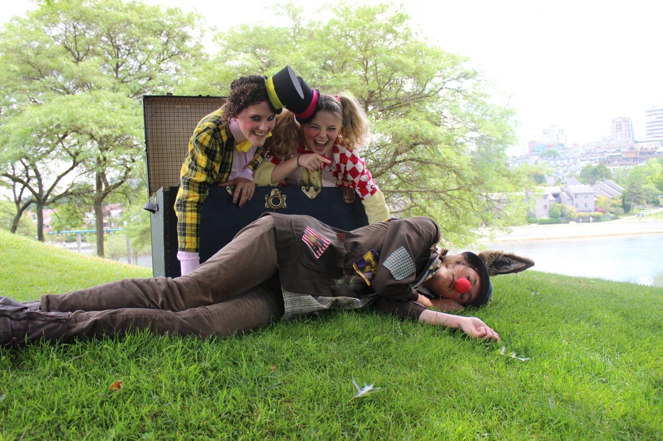 Cast ages from 13-18 in Teen Shakespeare’s A Midsummer Night’s Dream ...