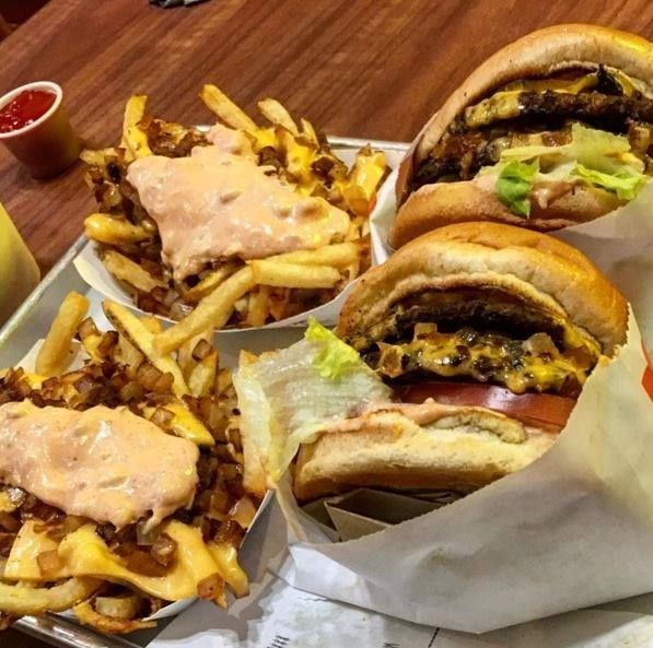 Caliburger, the In-N-Out Burger Replica, is Coming to Vancouver ...