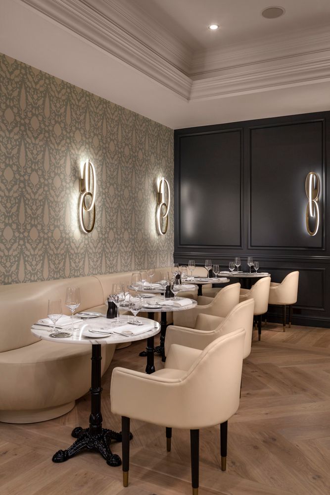 Boulevard Kitchen & Oyster Bar | Destination Vancouver