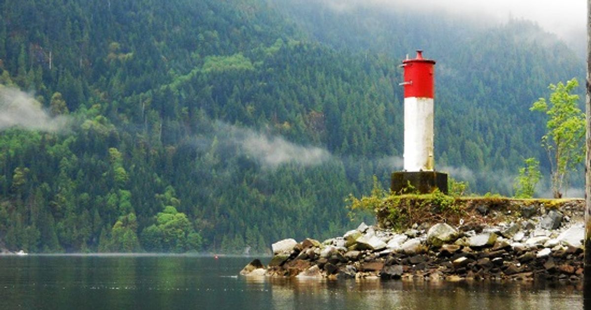 Whey-Ah-Whichen – Fall Kayaking at Cates Park | Destination Vancouver