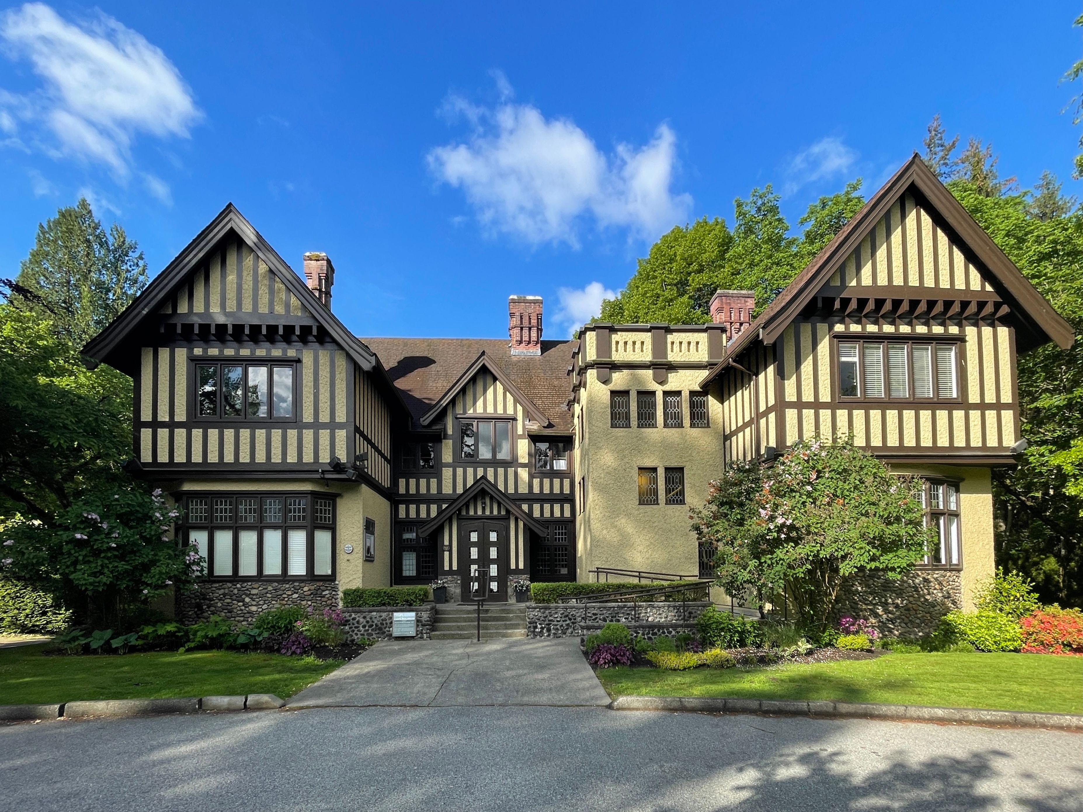 Hart House Restaurant | Destination Vancouver