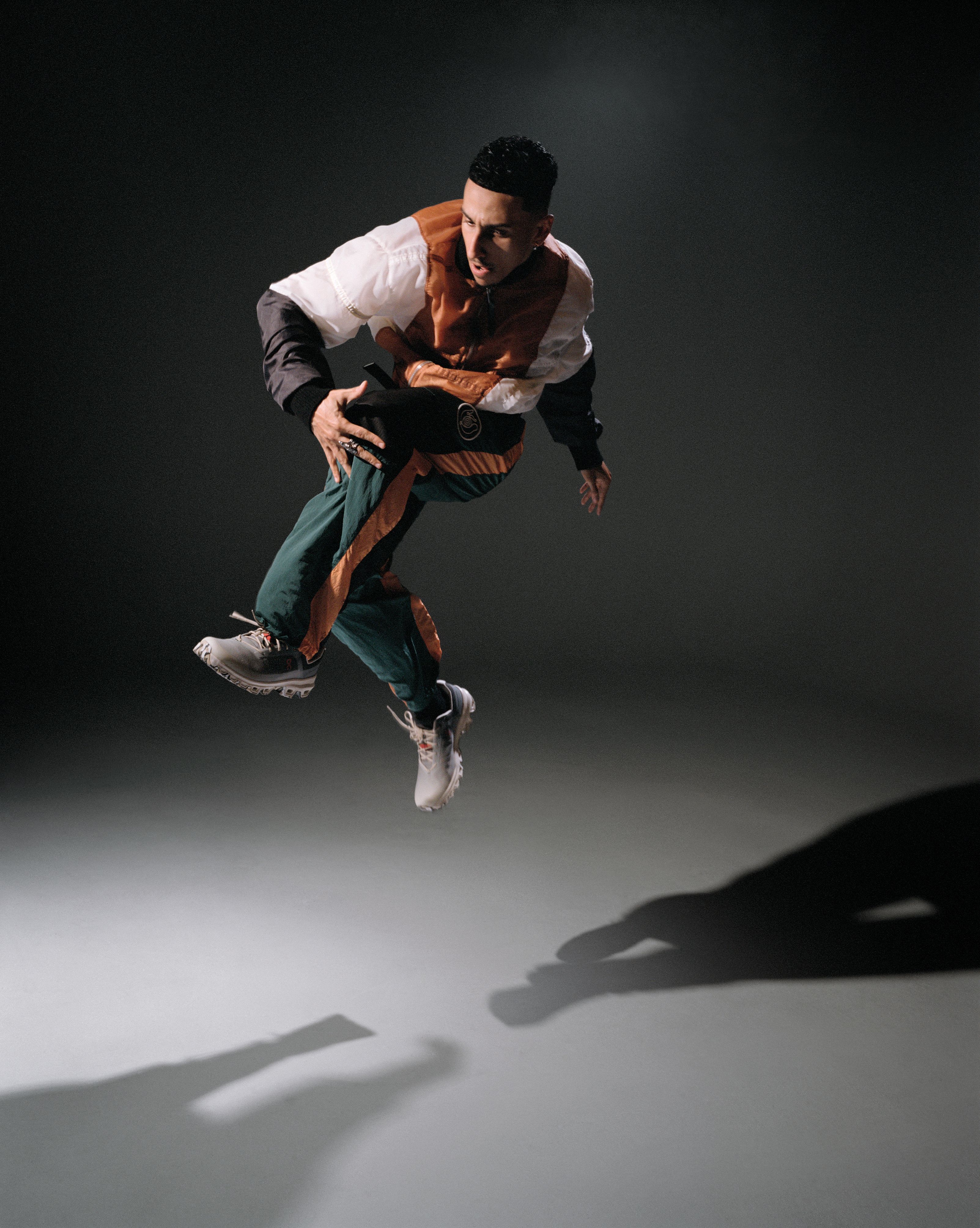 Circle Zero Eight 01 - Move – Work – Rosco