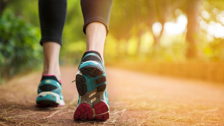 Top 11 Best Step Tracker Apps and Devices To Try (2026)