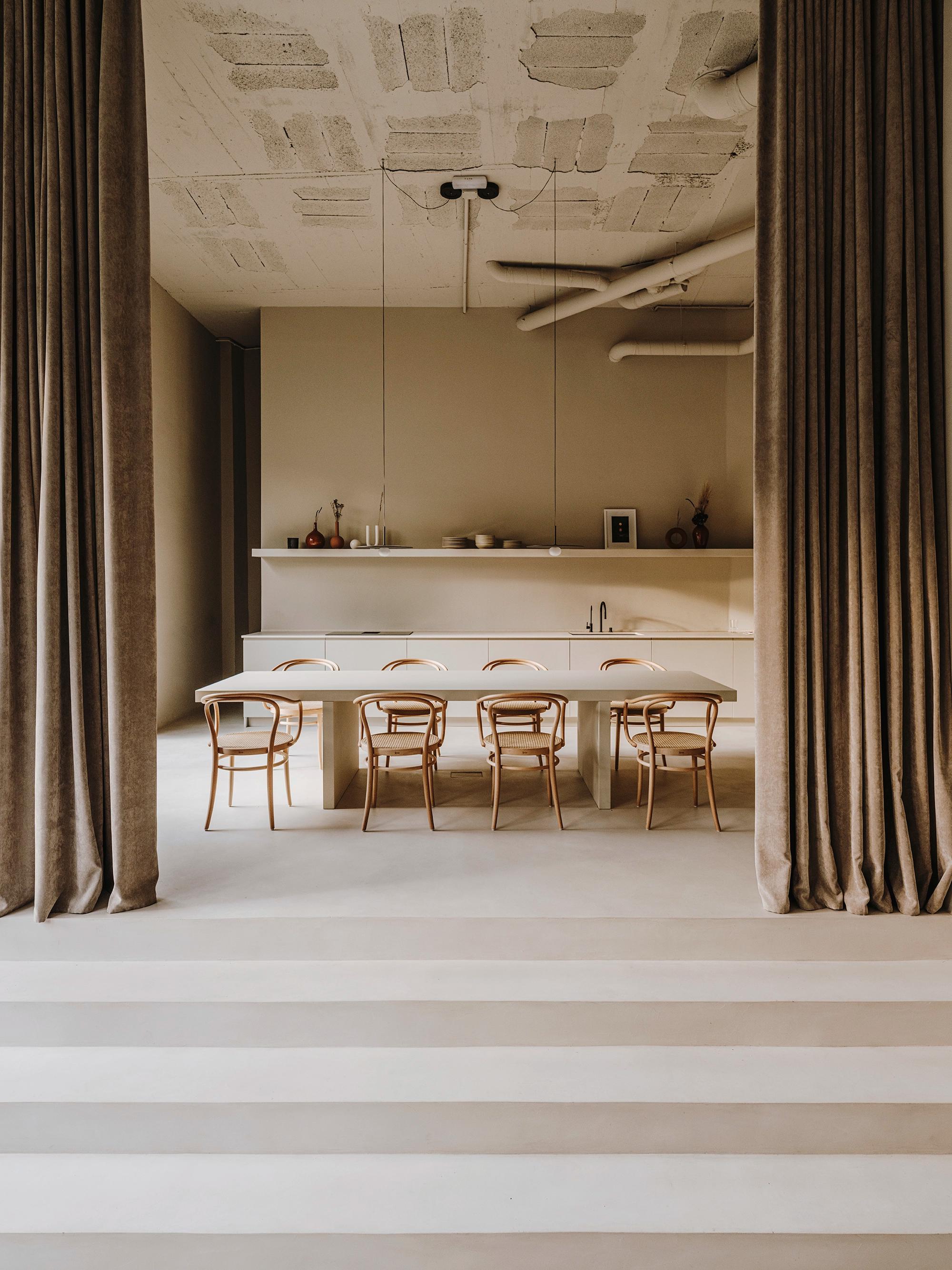 ISERN SERRA | Projects | SIX N FIVE