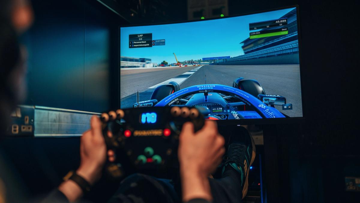 Join Williams Esports at Insomnia Gaming Festival | Williams Racing