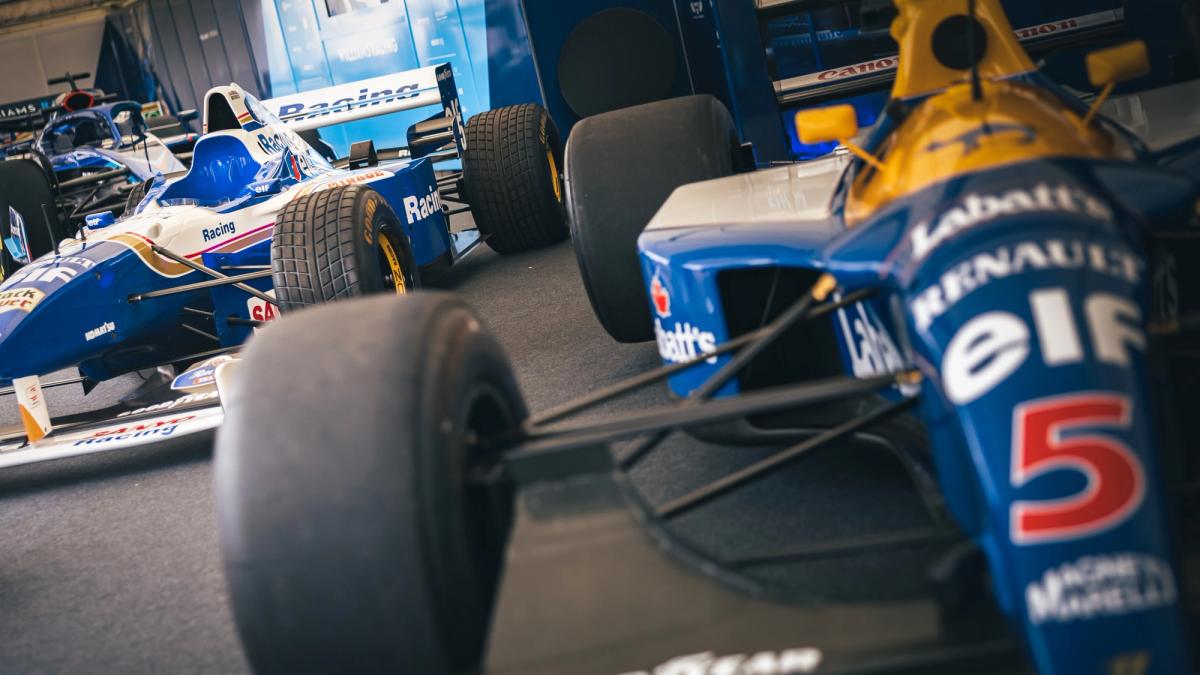 The different shades of Williams Racing | Atlassian Williams F1 Team