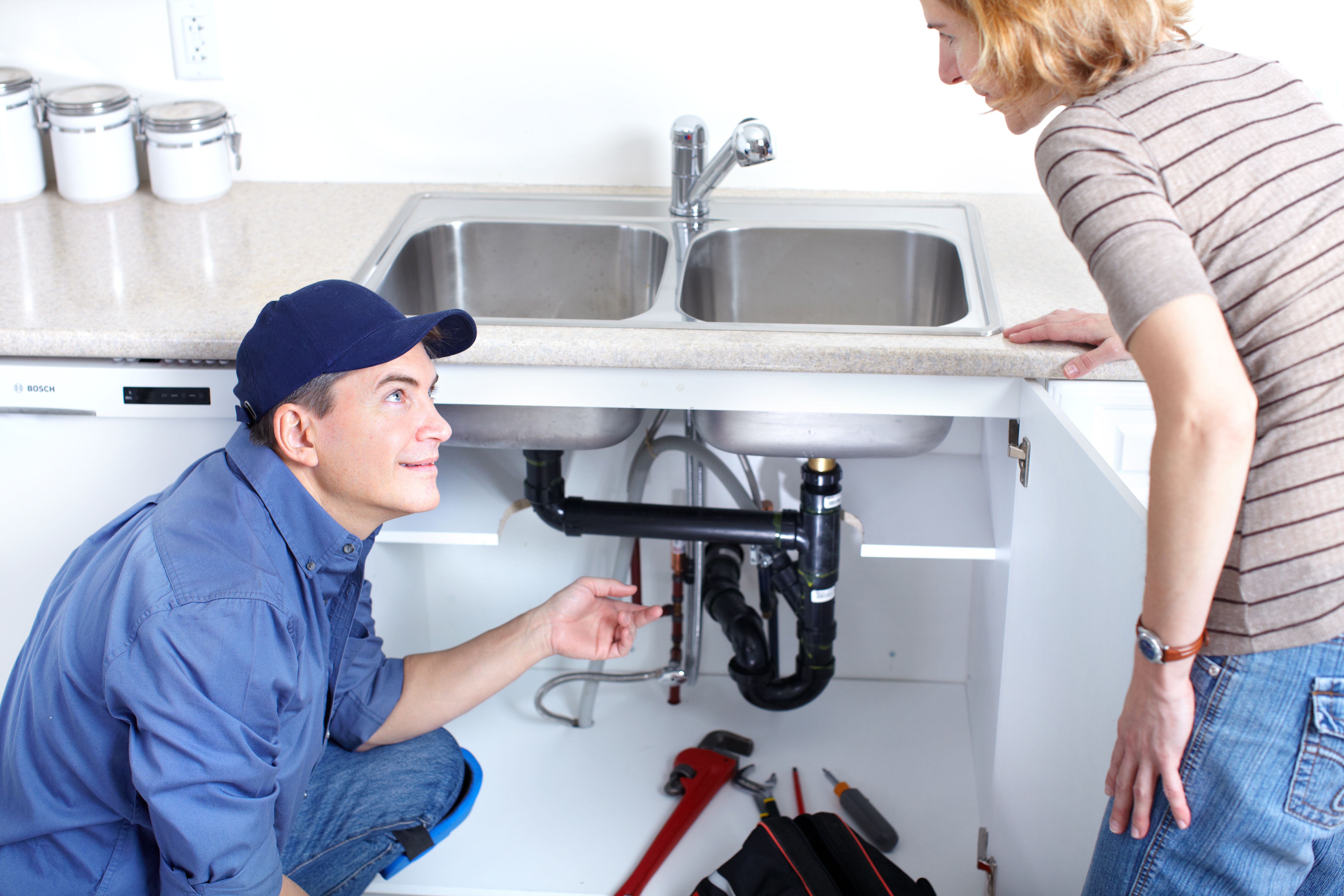 Should I Call a Plumber or Do It Myself: A Comprehensive Guide ...