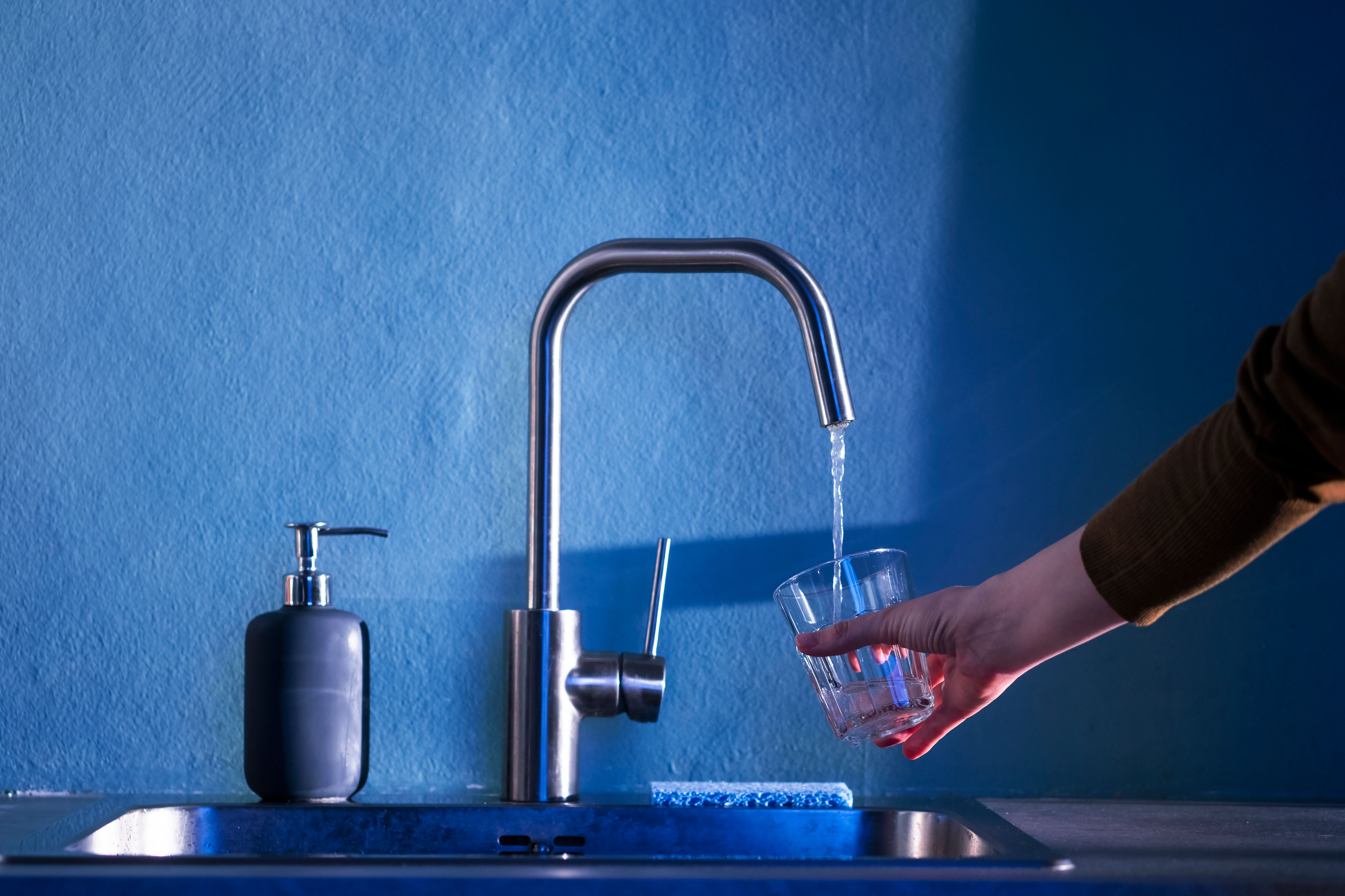 Signs Your Tap Water Is Contaminated - HomeAlliance