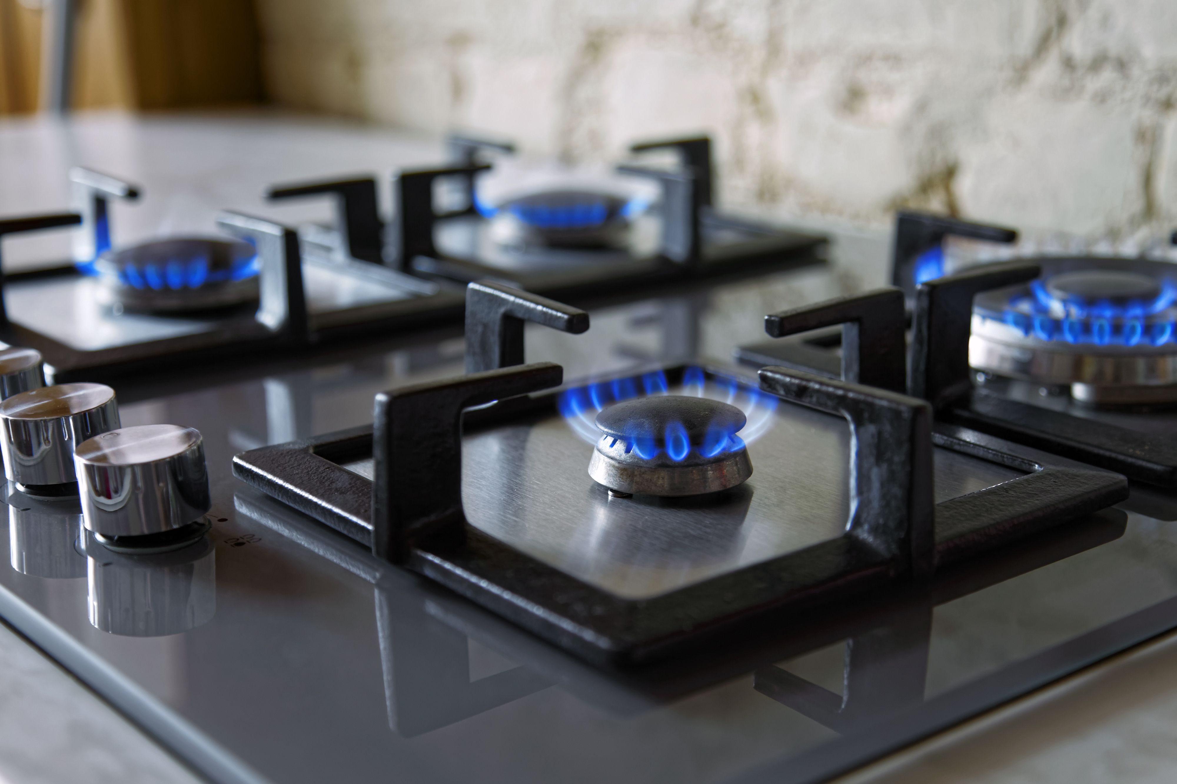 4 Common Problems Your Cooktop Might Face - HomeAlliance