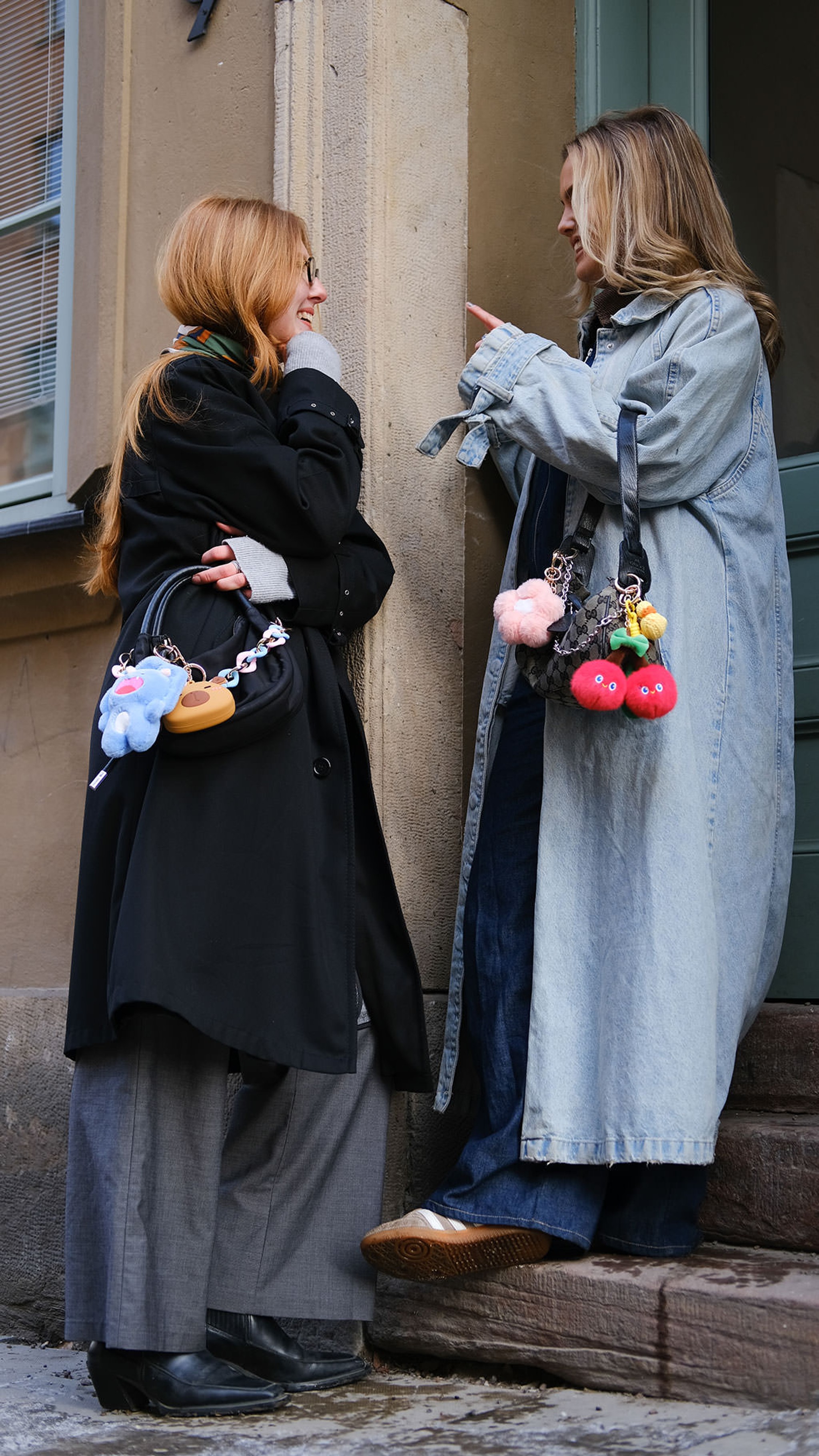 Happy Face Bag Charm - Vibe Your Way | DRM-LND