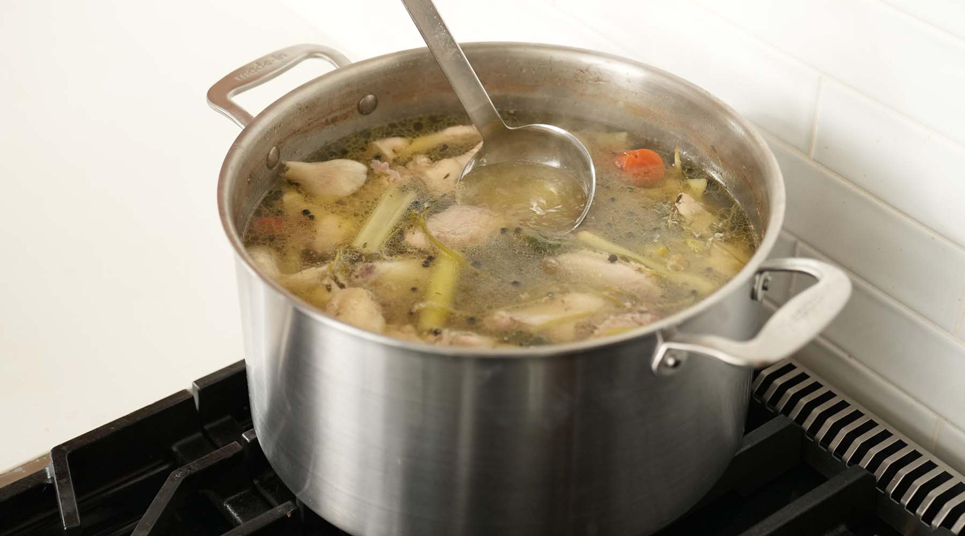 How to Choose the Right Size Stock Pot - Made In