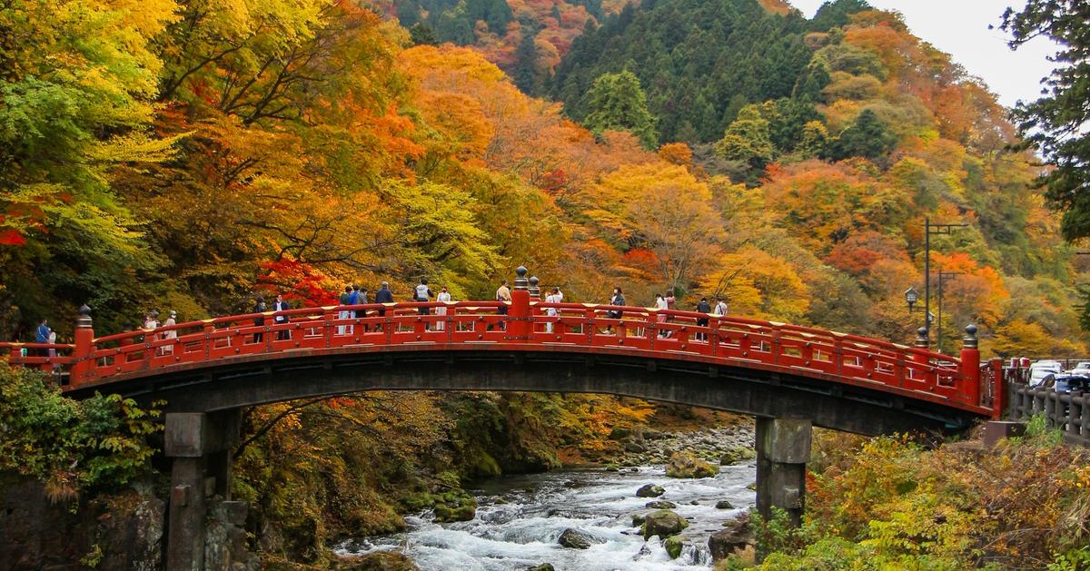 Nikko | Autumn Day trip from Tokyo | Ariel Land