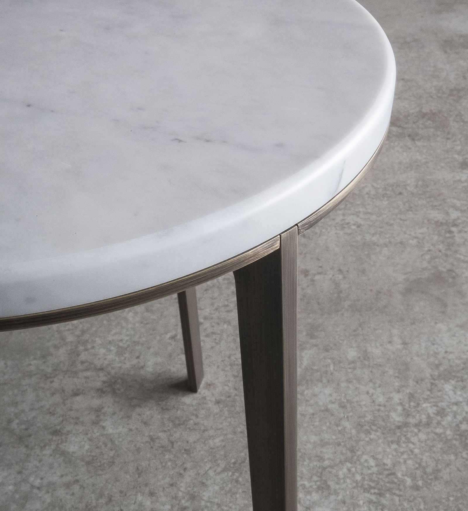 Tables - Bensen