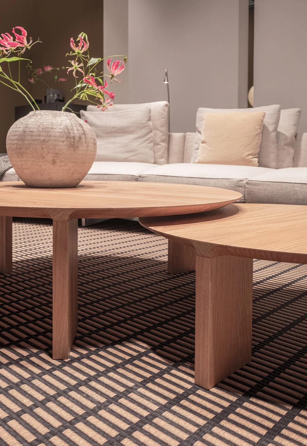 Radii Coffee Table - Bensen