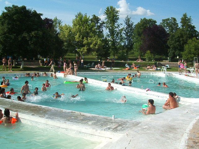 "Discover the Healing Benefits of Baile Felix Thermal Waters