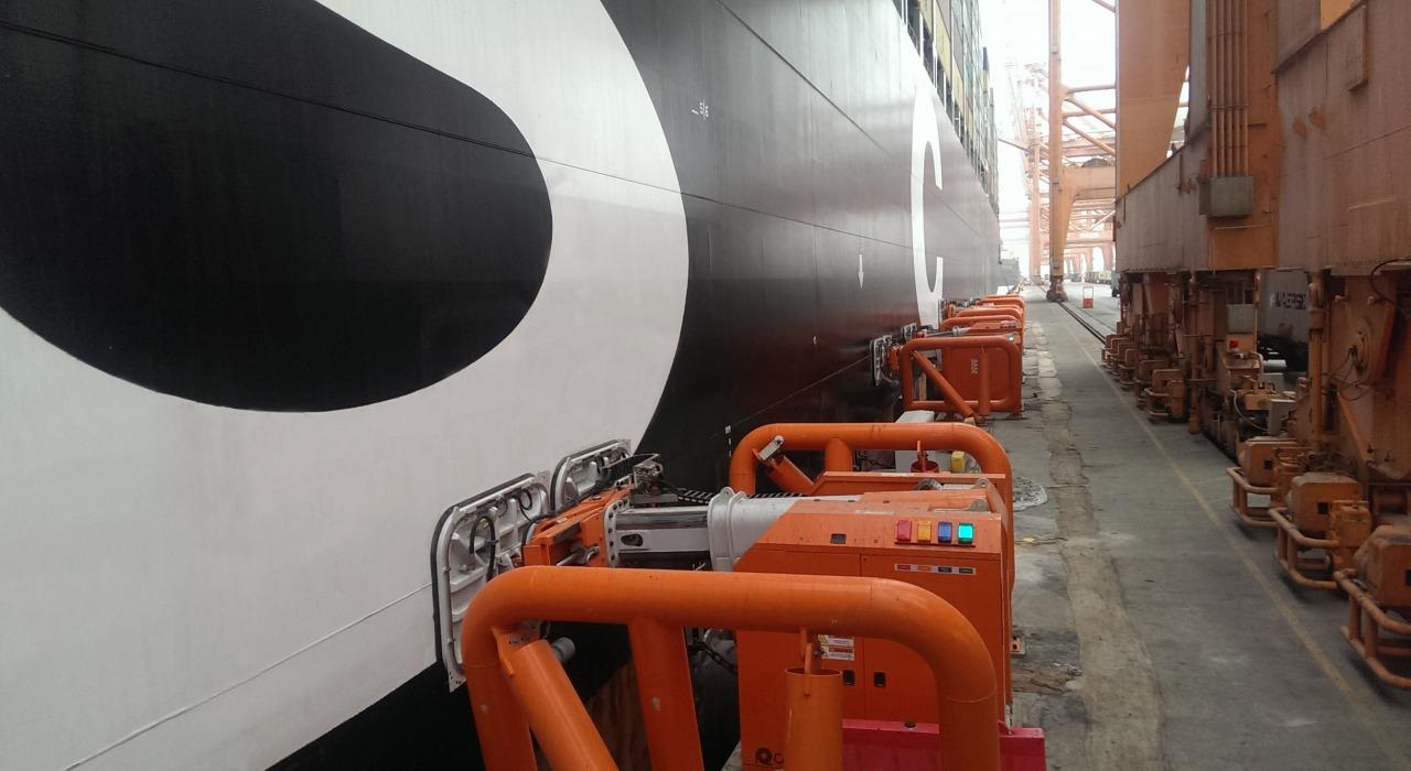 Automated mooring for container terminals | Cavotec